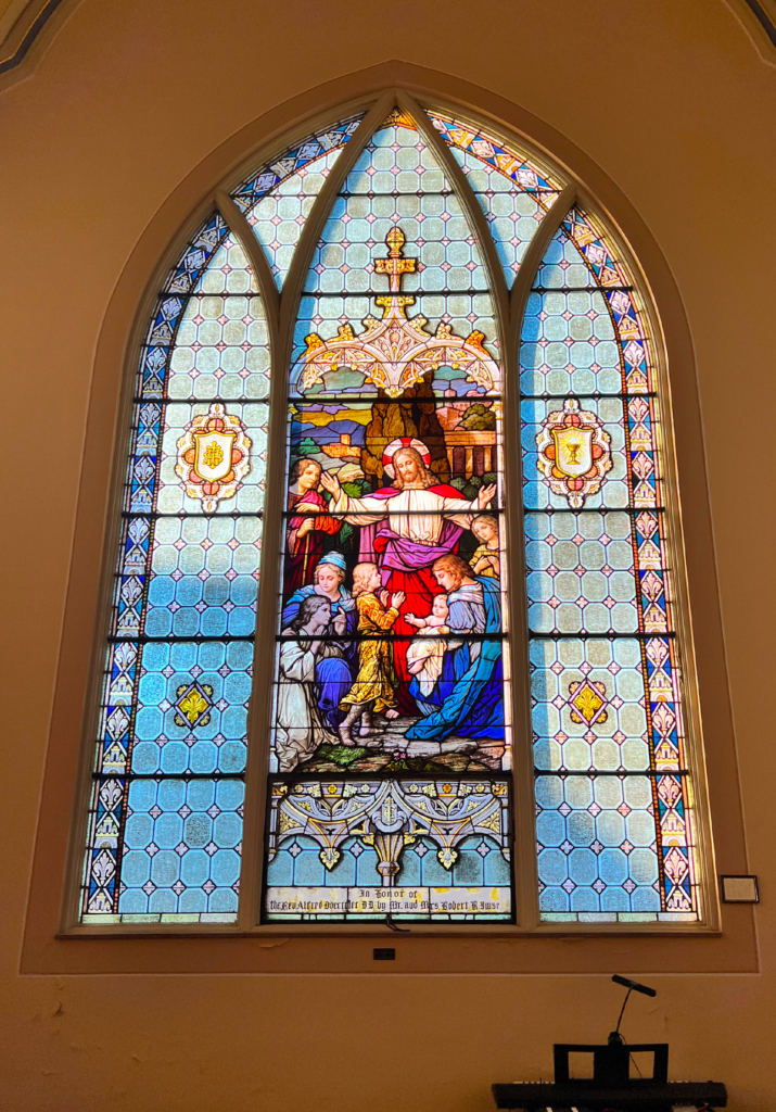 10-Christ Blessing the Children - The Chapel at Laclede Groves